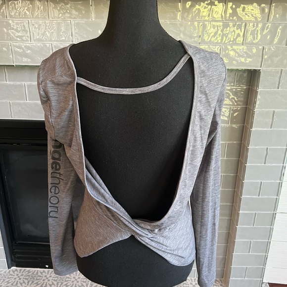 Tops | Orange Theory Size Xs Grey Gray Splat Logo Long Sleeve V Open ...